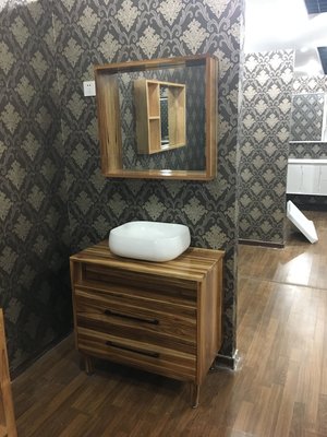 China Modern Wooden Square Sinks Bathroom Vanities With Ceramic Basin 80cm supplier